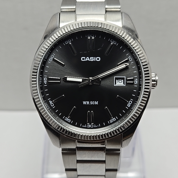 Casio | Accessories | Mens Casio 38mm Silver Tone Black Dial Date Watch ...